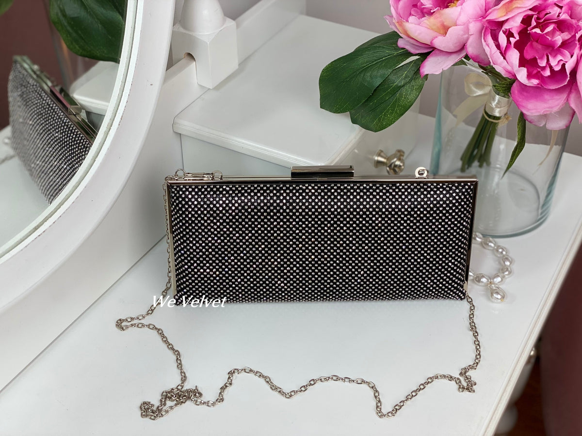 Poșetă clutch neagră Diamond Glow – We Velvet